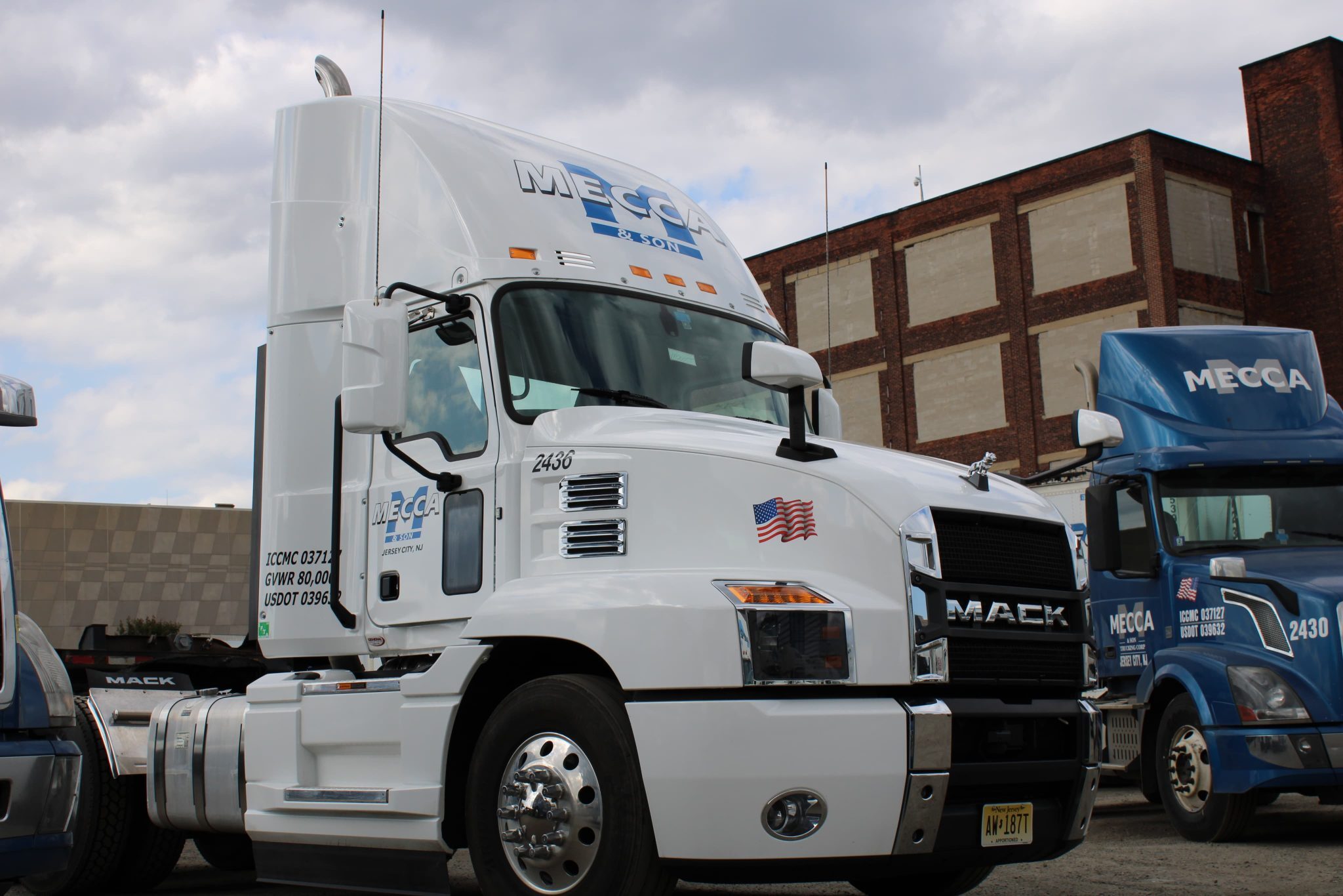 MECCA | East Coast Drayage Trucking Warehousing Logistics